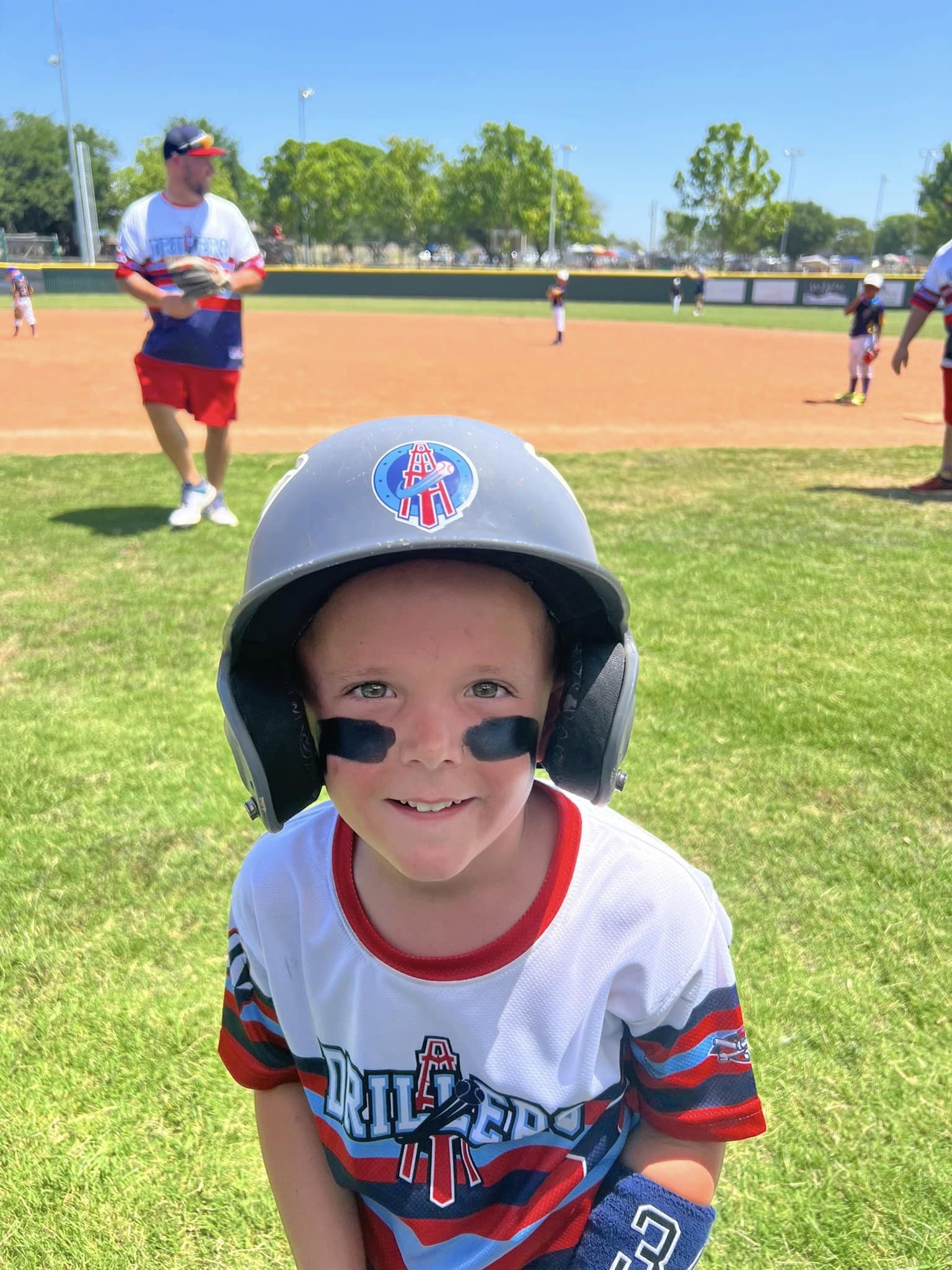 National Championship Sports | Baseball | EASTON FINNEGAN
